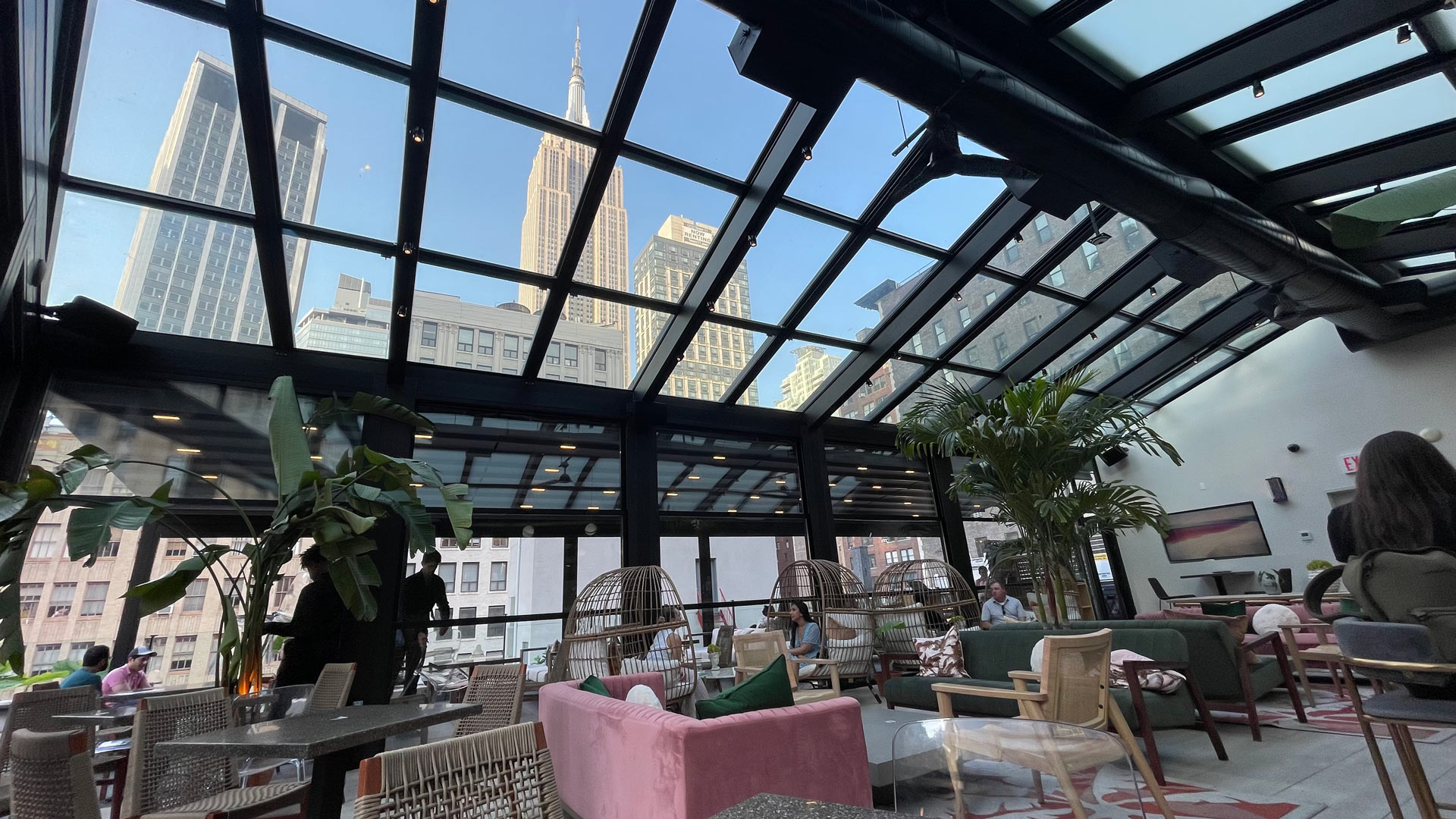 The Glass Ceiling, Manhattan, NY | Pergola Roof